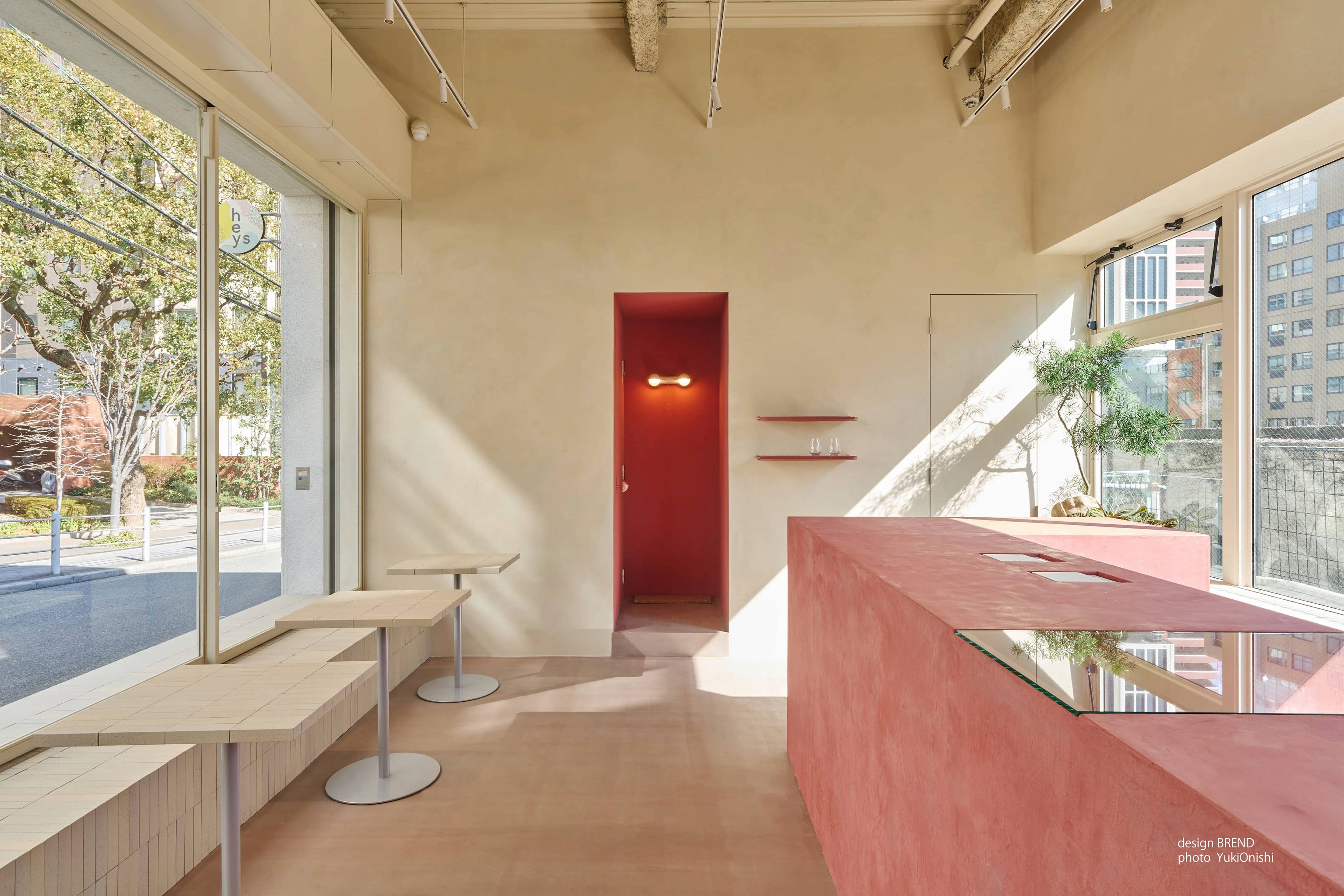 コンクリートステイン塗料 LucentColor-ルーセントカラー- | 建築仕上材のヤブ原産業株式会社