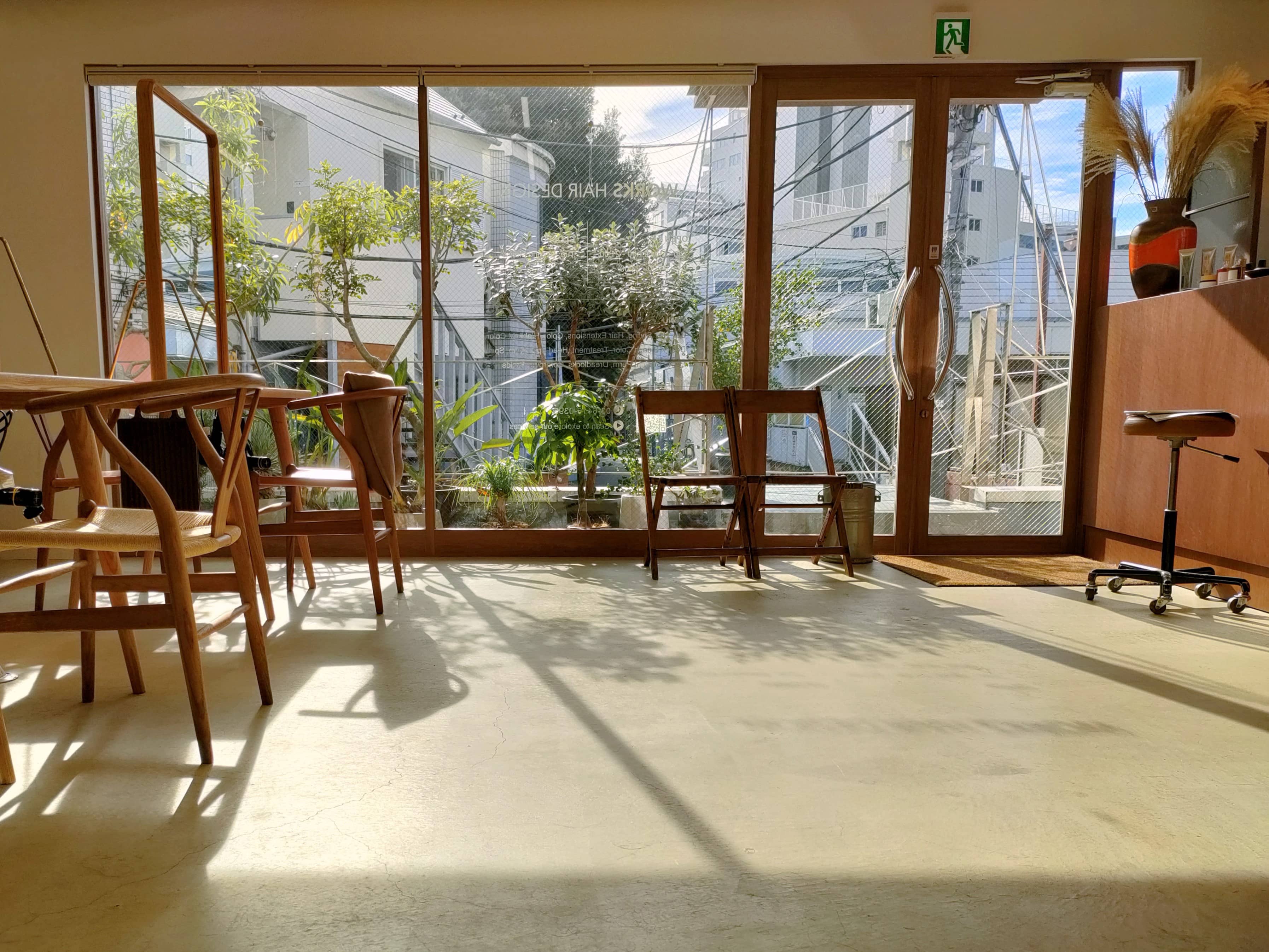 コンクリートステイン塗料 LucentColor-ルーセントカラー- | 建築仕上材のヤブ原産業株式会社